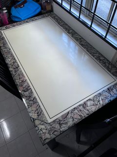 Meja makan marble bulat 6kerusi, Furniture & Home Living, Furniture ...