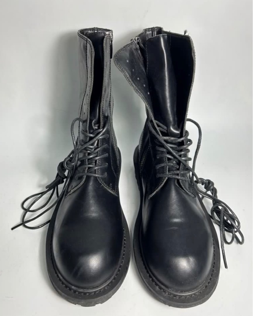 MOJO Boots, Women's Fashion, Footwear, Boots on Carousell