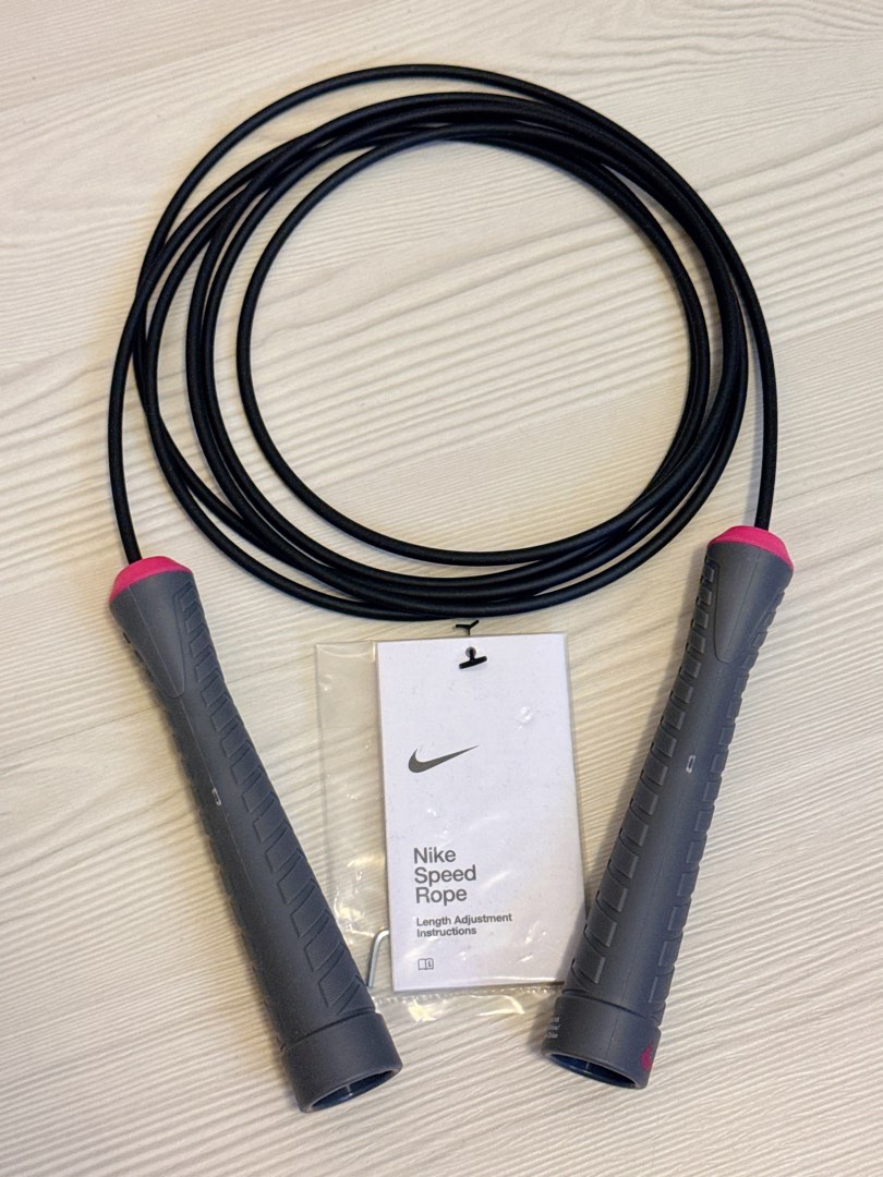 NIKE FUNDAMENTAL SPEED ROPE, 體育器材, 健身用品, 有氧健身器材在旋轉拍賣