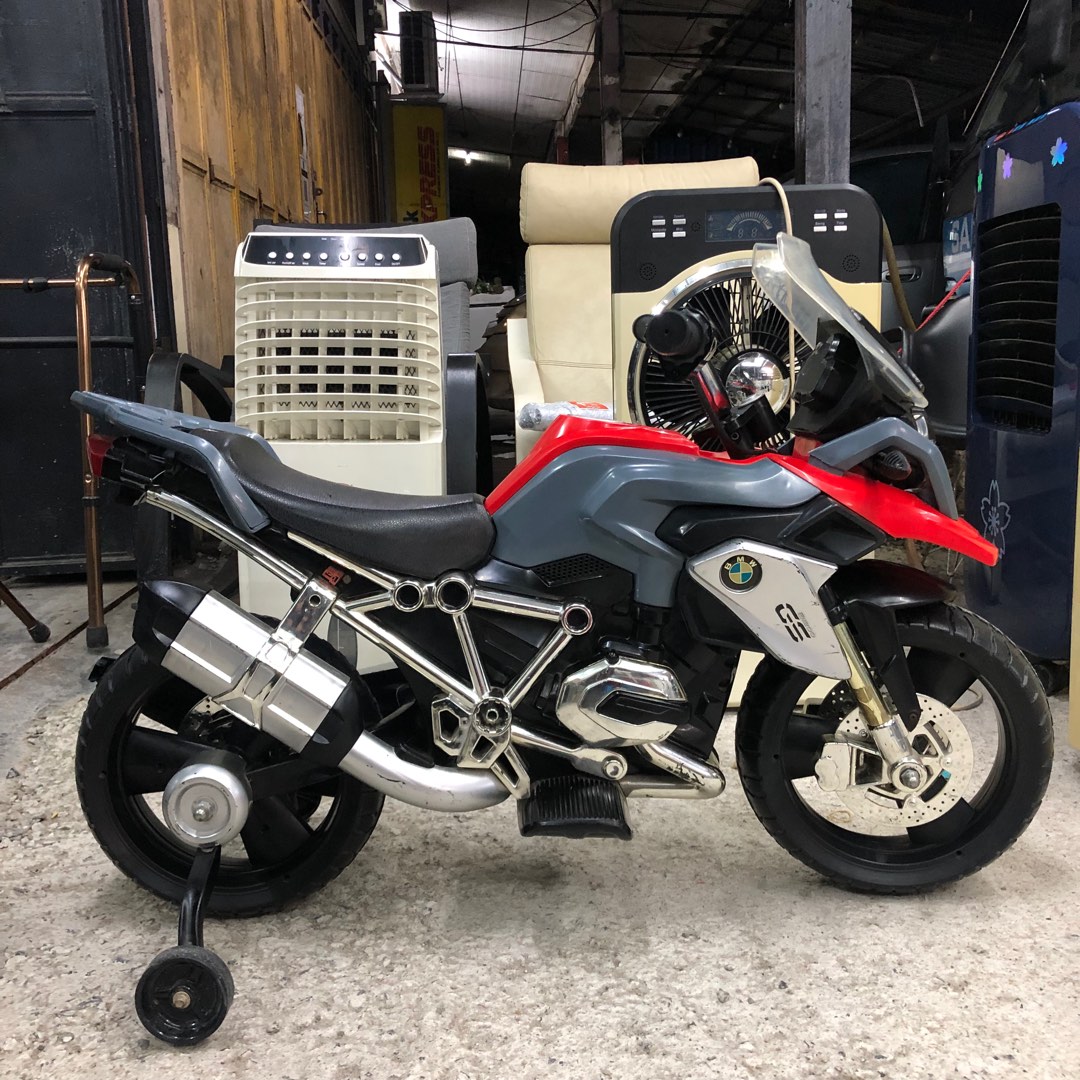 ORIGINAL BMW R1200 GS KIDS ELECTRIC BIKE, Hobbies & Toys, Toys & Games ...