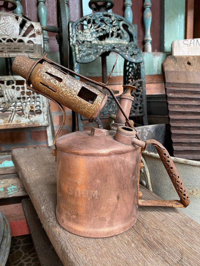 Pemanas Api Tembaga Antik, Furniture & Home Living, Cleaning & Homecare ...