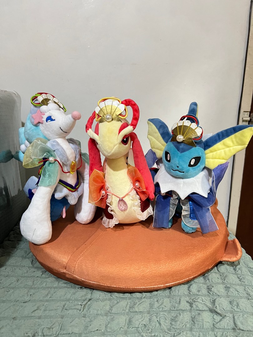 POKEMON CENTER OCEANIC OPERETTA PRIMARINA MILOTIC VAPOREON PLUSH ...
