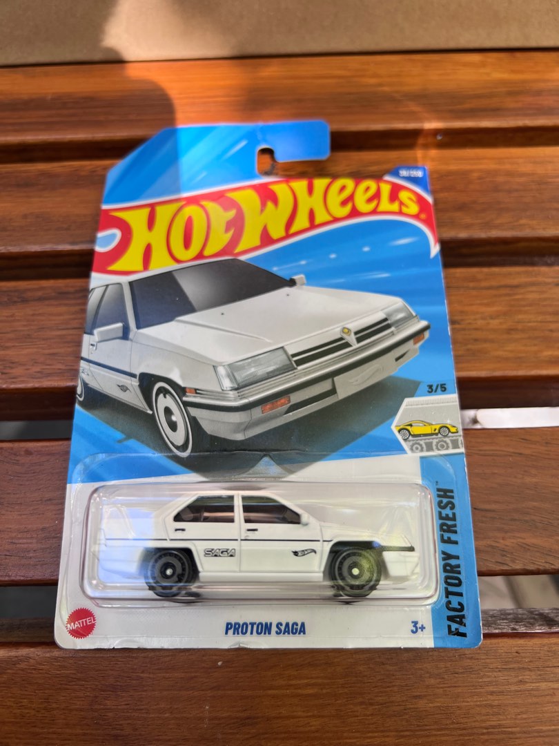 Saga Putih, Hobbies & Toys, Toys & Games on Carousell