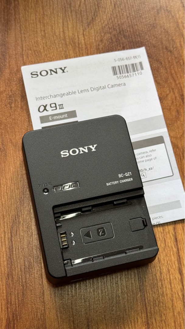 Sony bc-qz1, Original NP-FZ100 Battery Charger, Photography ...