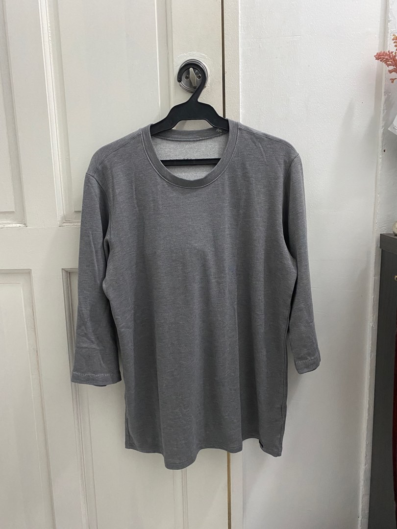 UNIQLO Ultra Warm Heattech 3/4 Extra Large Grey, Men's Fashion, Coats, Jackets and Outerwear on ...