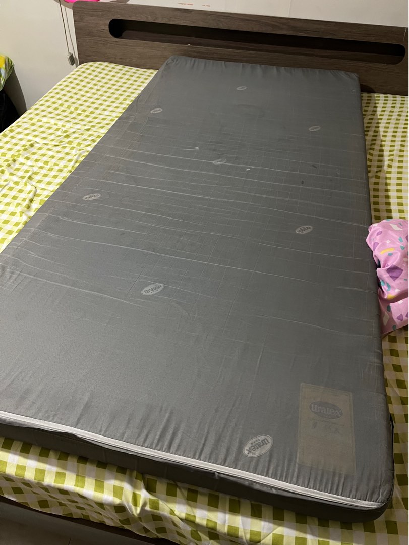 Uratex Single Foam Mattress, Furniture & Home Living, Furniture, Bed ...