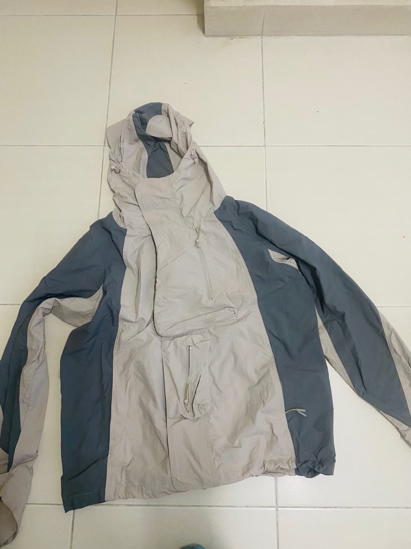 Windbreaker sunproof brand SUNNY, Men's Fashion, Activewear on Carousell