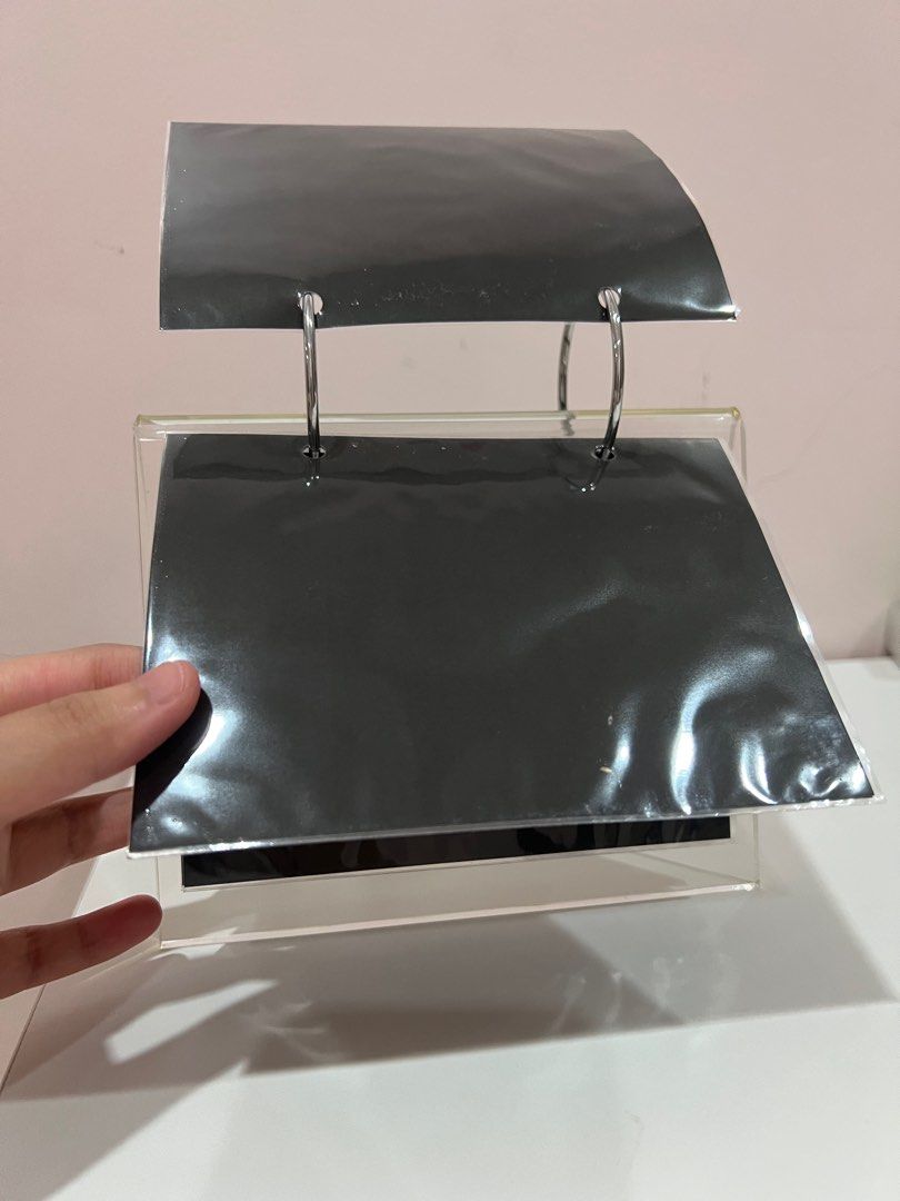 Acrylic Flip-up Photo Display Rack (13 Pockets), Furniture & Home ...