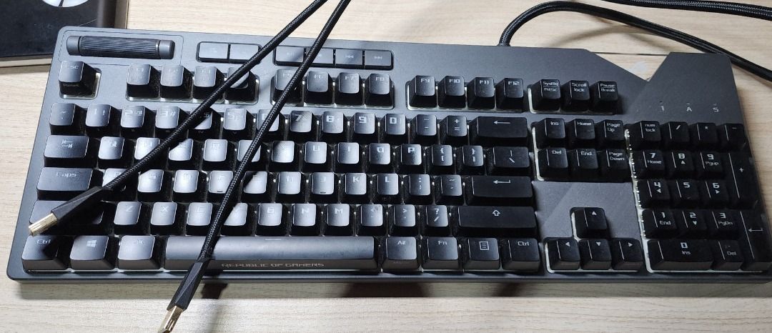 Asus ROG Strix Flare XA01 Mechanical gaming Keyboard, Computers & Tech ...