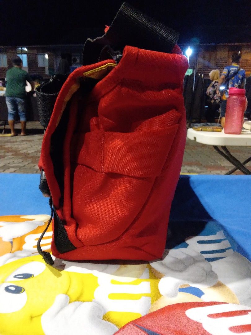 Canon x Crumpler THE FIVE MILLION DOLLAR HOME, Men's Fashion, Bags ...
