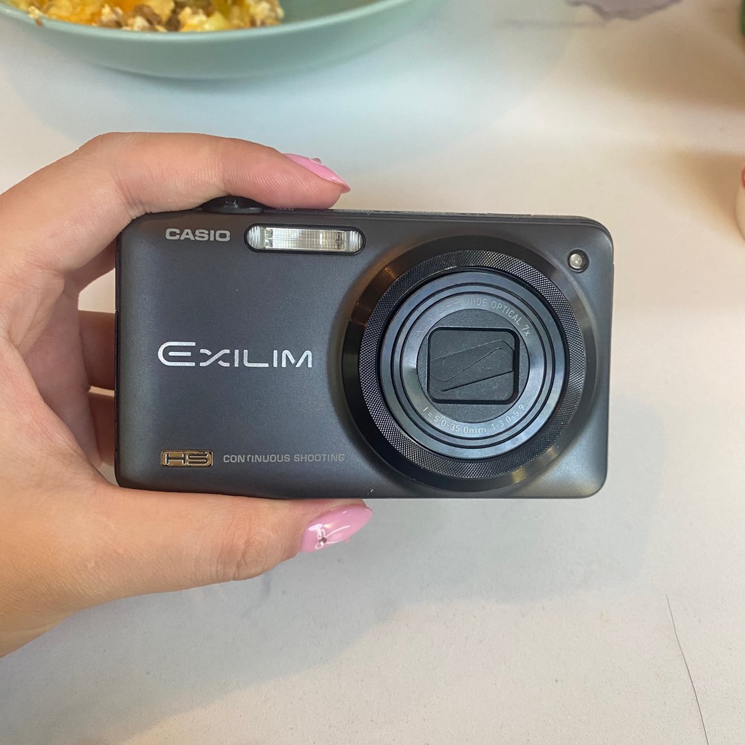 CASIO ZR10, Photography, Cameras on Carousell