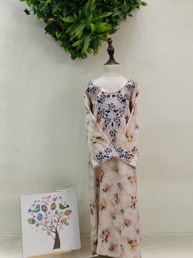 Condura Jabaliya Dubai Cream Peach Sulam - Size 7-8, Babies & Kids ...