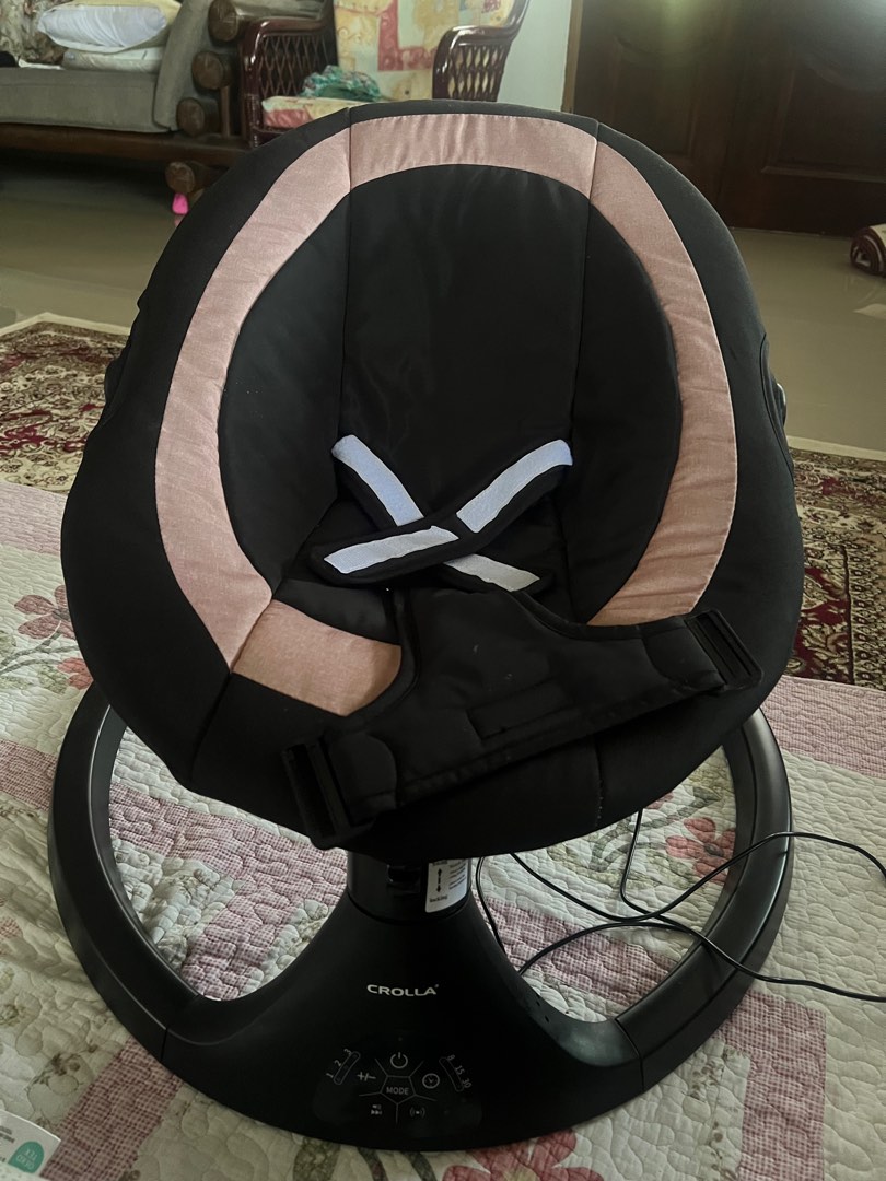 Crolla comfeo baby swing, Babies & Kids, Baby Nursery & Kids Furniture ...