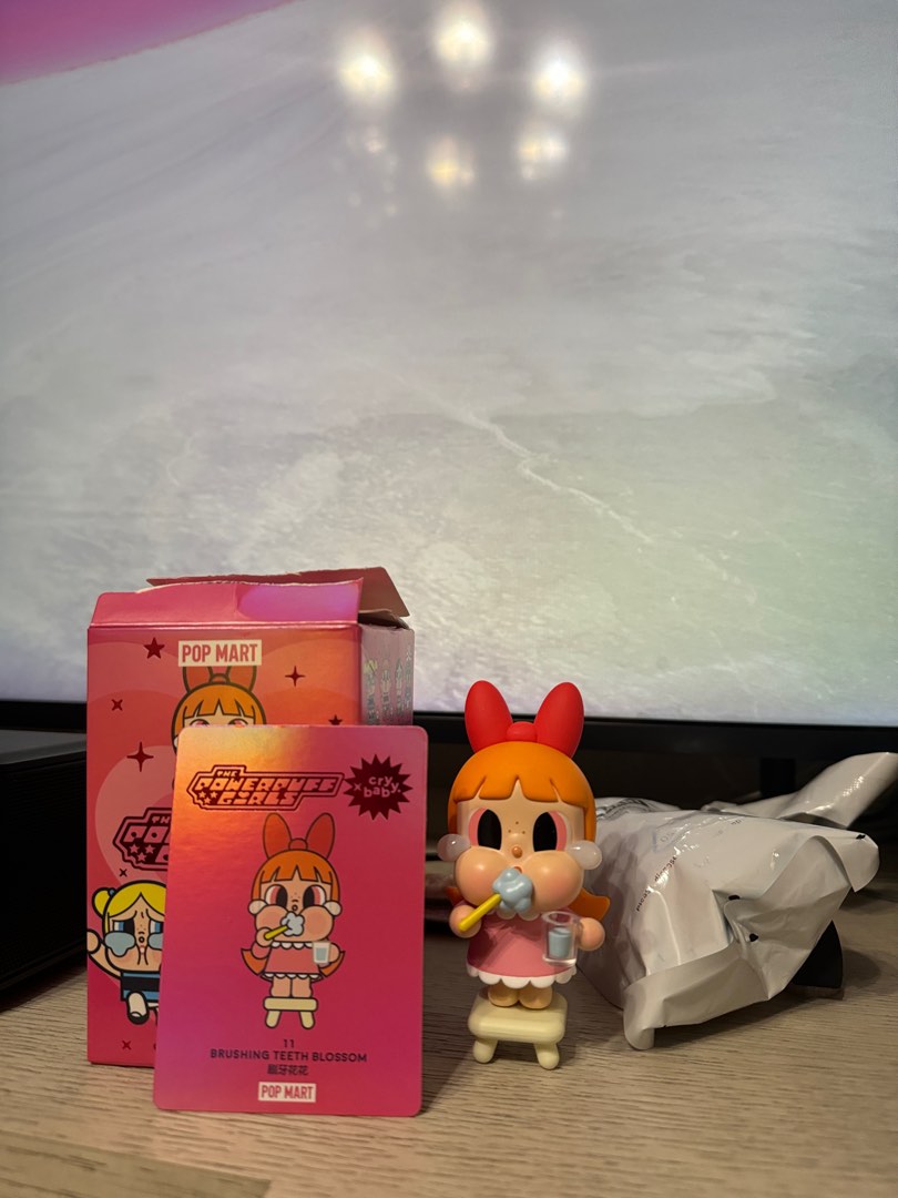 Crybaby x Powerpuff Girls Blossom brushing teeth, Hobbies & Toys, Toys ...