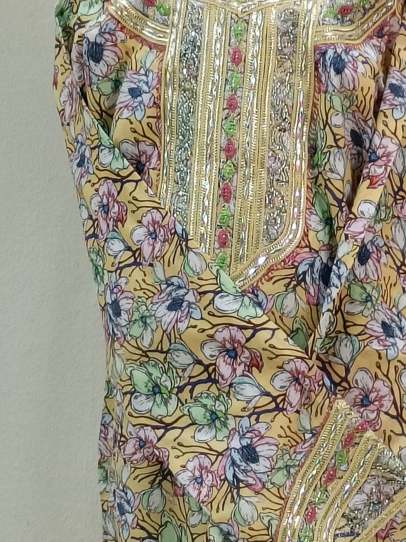 Dubai Jabaliya Condura Kids in Soft Yellow - size 9 - 10, Babies & Kids ...