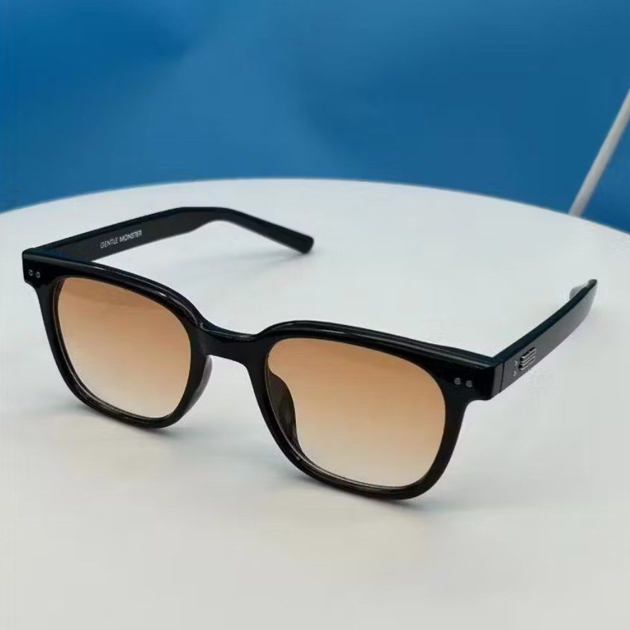 GENTLE MONSTER EVAN, Luxury, Accessories on Carousell