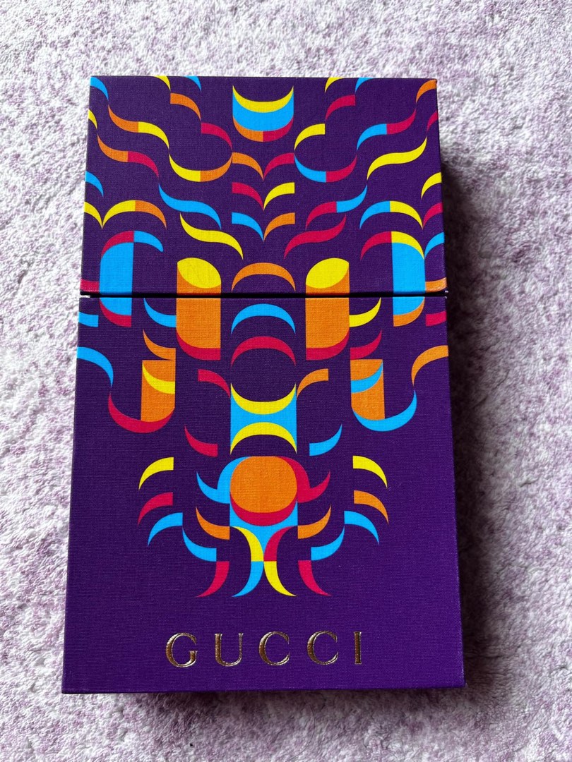 Gucci red packet dragon design with box, Luxury, Accessories on Carousell
