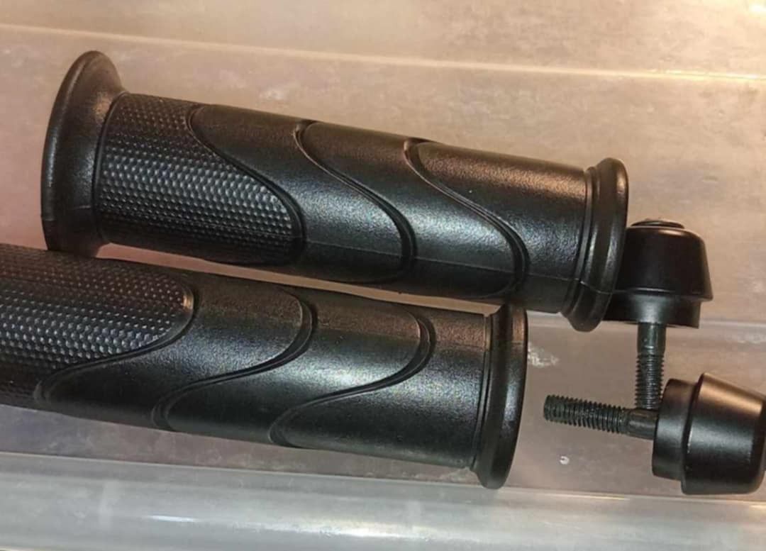 HONDA CLICK HANDLE GRIP WITH BAR END GENUINE BRAND NEW 2024 MODEL WITH ...