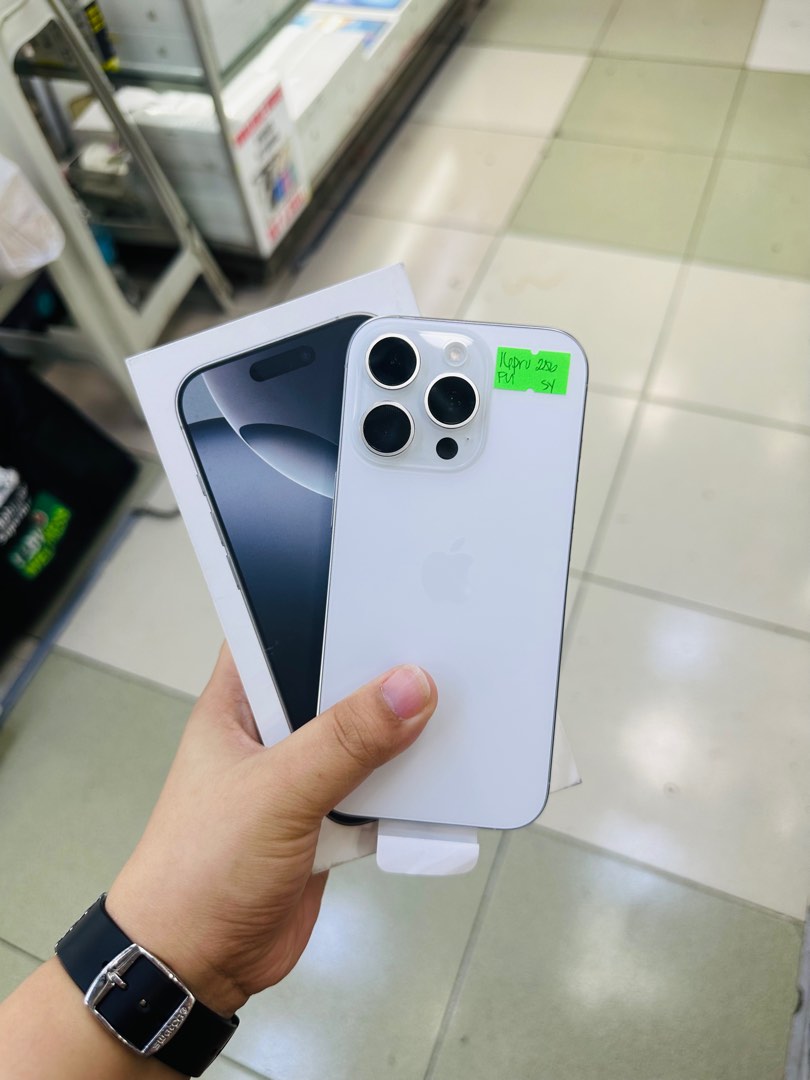 Iphone 16 Pro 256gb 100% batt FU NTC, Announcements on Carousell