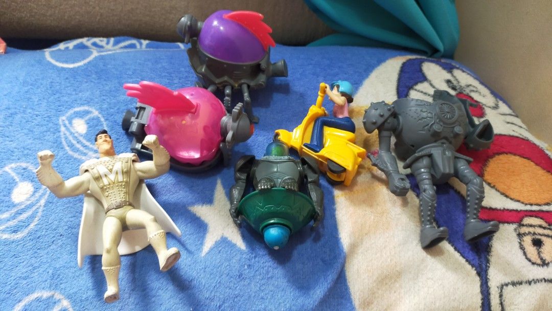 Lilo and stitch megamind minions Jollibee pens chuckie shrek koko ...