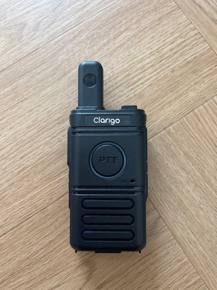Motorola Clarigo G28i Walkie Talkie, Mobile Phones & Gadgets, Walkie ...