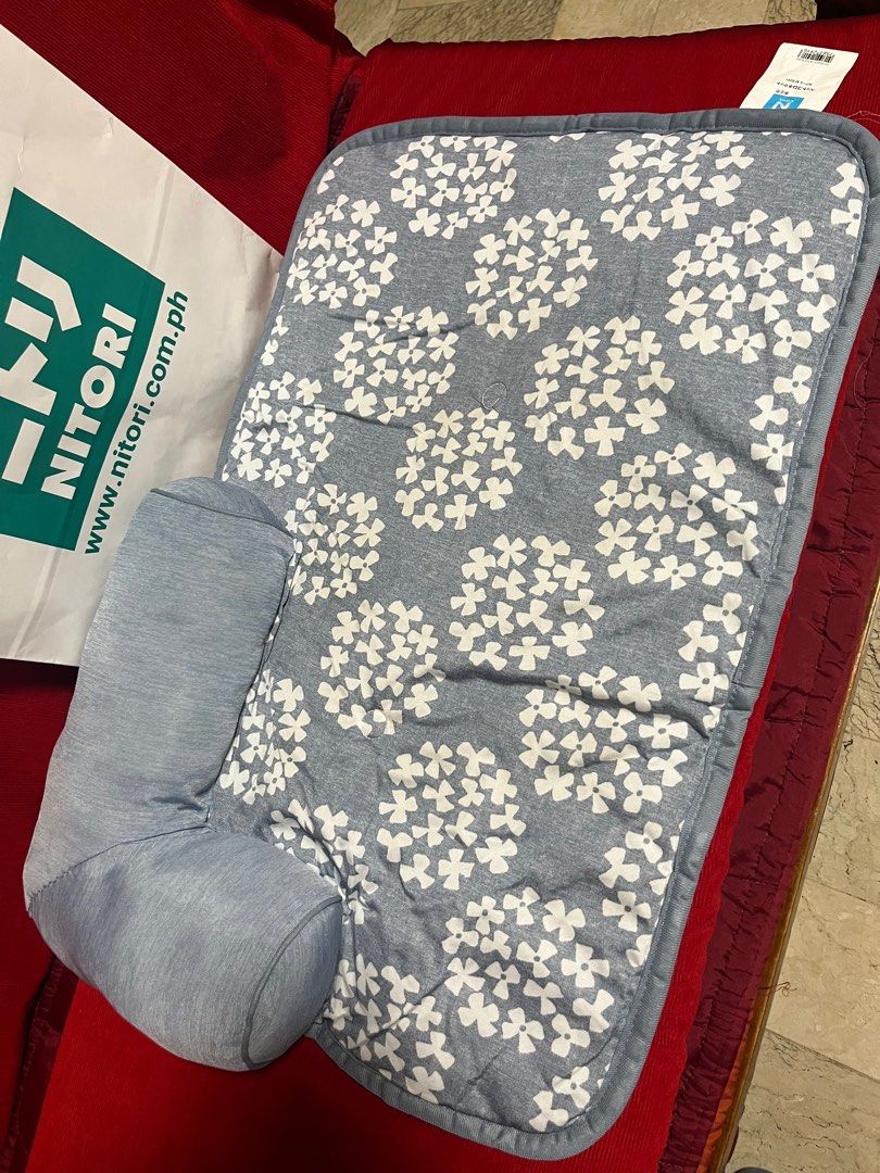 Nitori NCool Pet Bed, Pet Supplies, Homes & Other Pet Accessories on ...