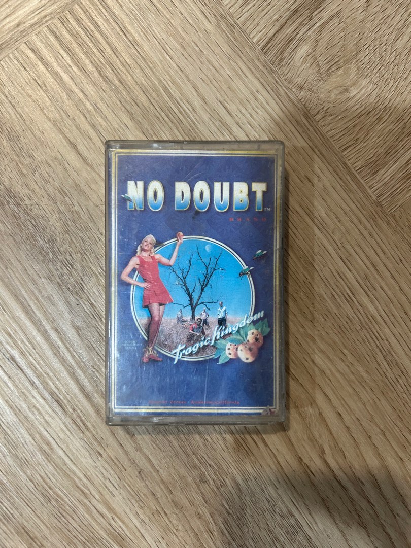 No Doubt Tragic Kingdom Original Cassette Kaset, Hobbies & Toys, Music & Media, CDs & DVDs on ...