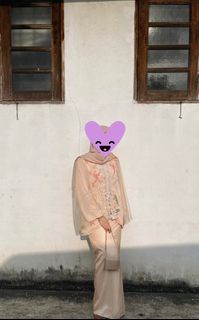 [For RENT] Delta.id Naura set in Nude, Women's Fashion, Muslimah Fashion, Baju Kurung & sets on ...