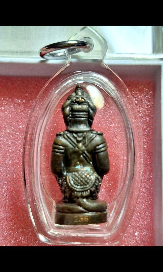Rooplor Hanuman B.E.2553 Long Phor Prom Wat Paranupat, Hobbies & Toys ...