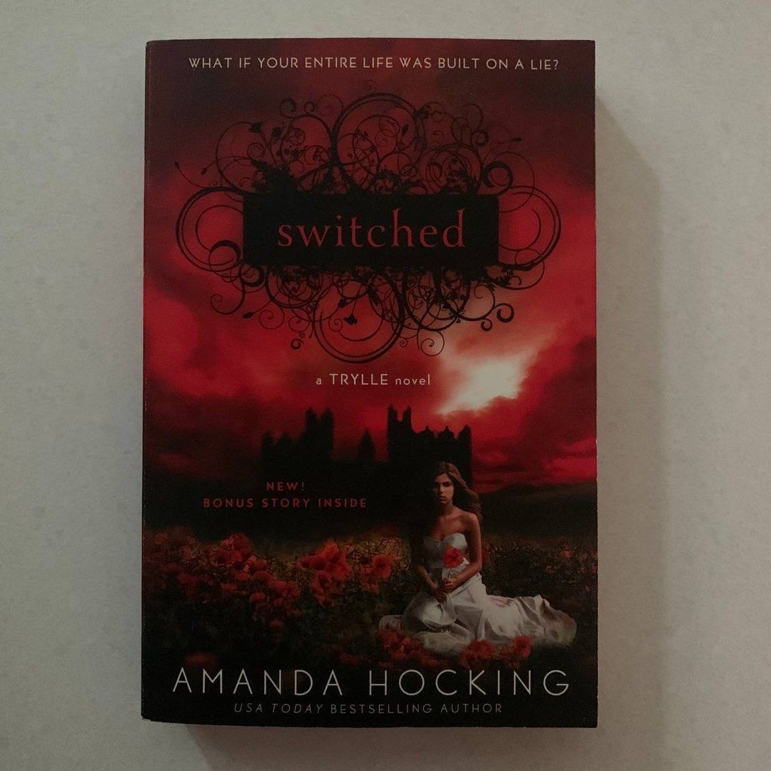Switched - Amanda hocking, Hobbies & Toys, Books & Magazines ...