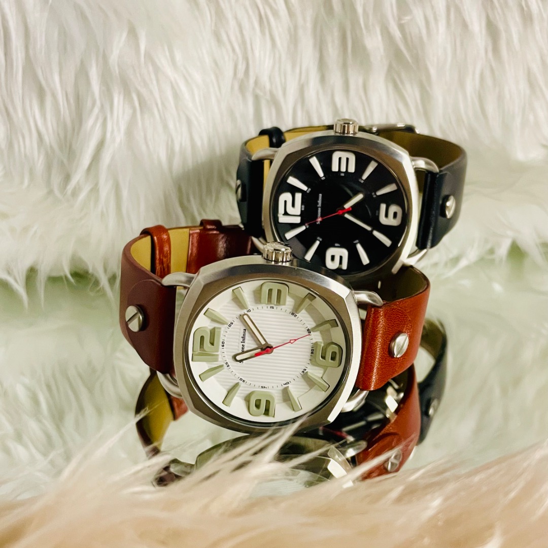 THE CLOCK HOUSE VINTAGE WATCH, Luxury, Watches on Carousell