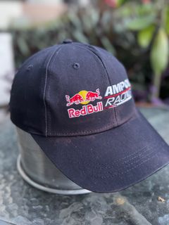 Topi *RED BULL*, Fesyen Pria, Aksesoris, Topi di Carousell