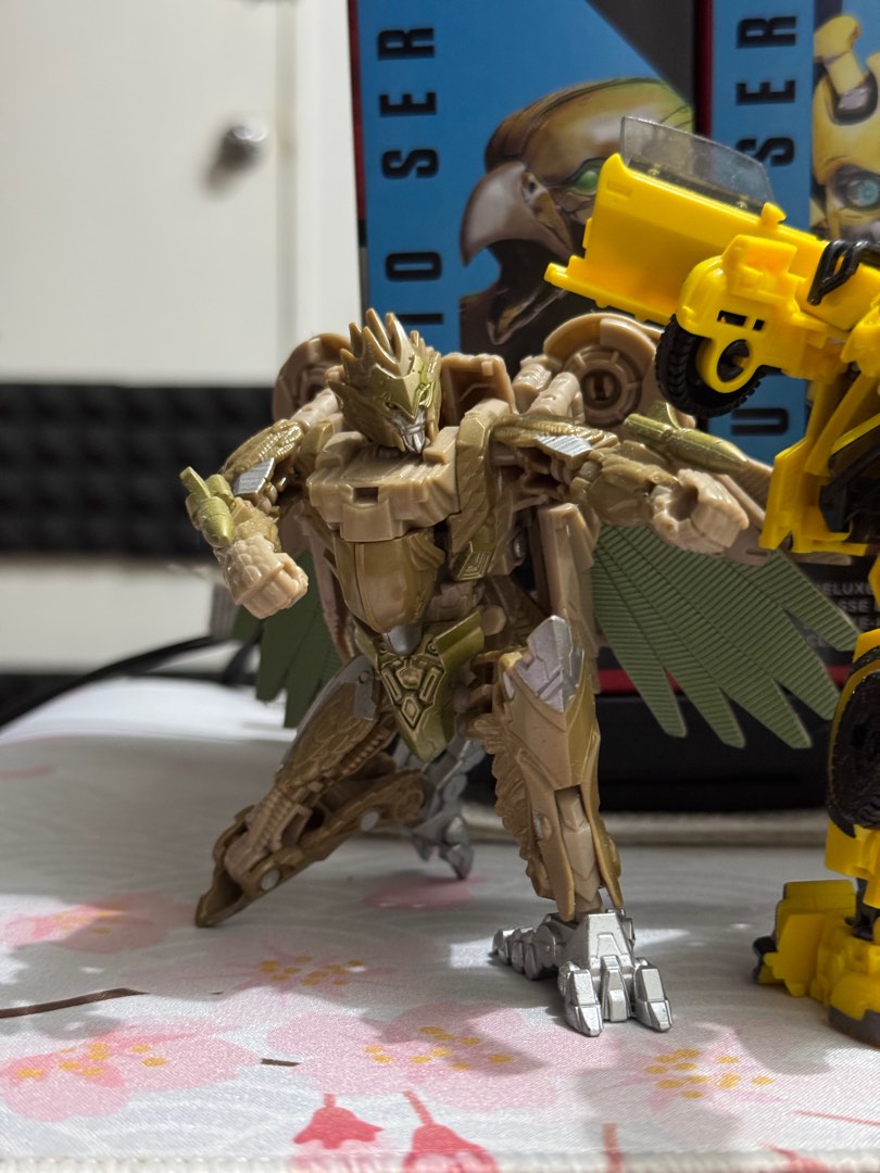 Transformers BIB Studio Series 97 ROTB Airazor, Hobbies & Toys, Toys ...