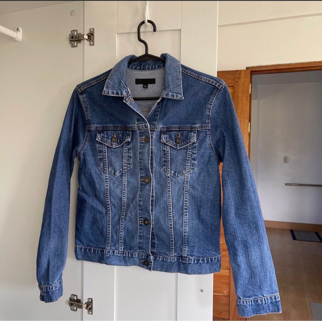 Uniqlo Denim Jacket, Women's Fashion, Coats, Jackets and Outerwear on ...