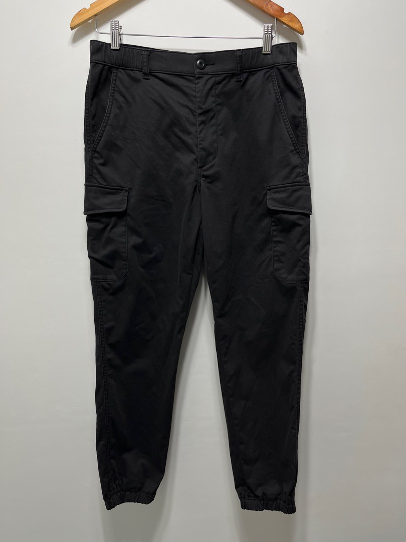 Uniqlo Smart Cargo Pants - Jogger (Black), Men's Fashion, Bottoms ...