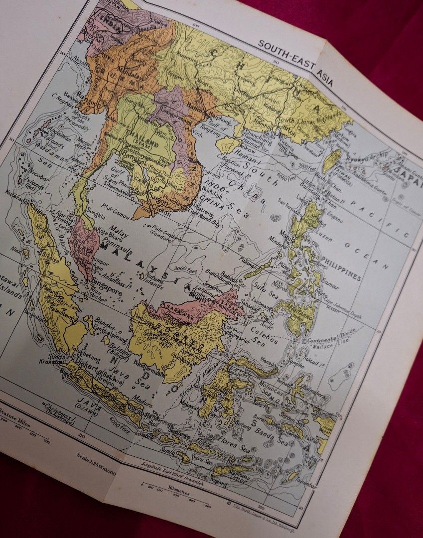 Vintage 1965 History of South East Asia by D G E HALL - 2nd Edition ...