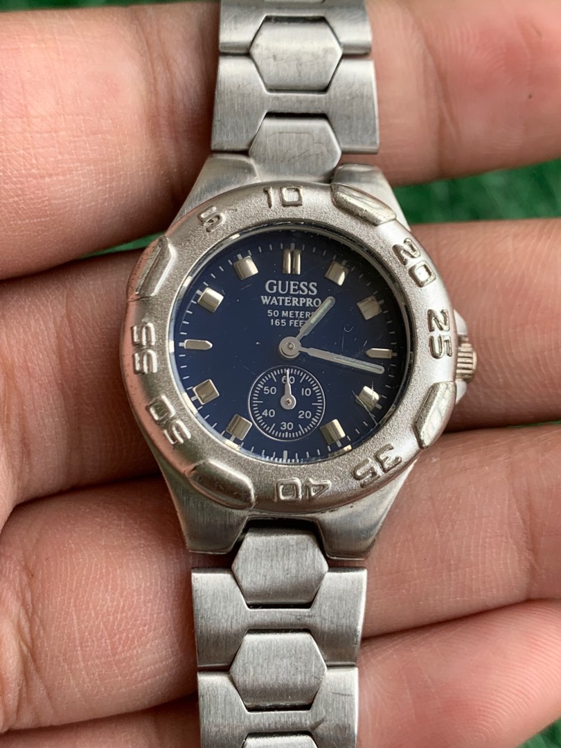 Vintage Guess Watch, Women's Fashion, Watches & Accessories, Watches on ...