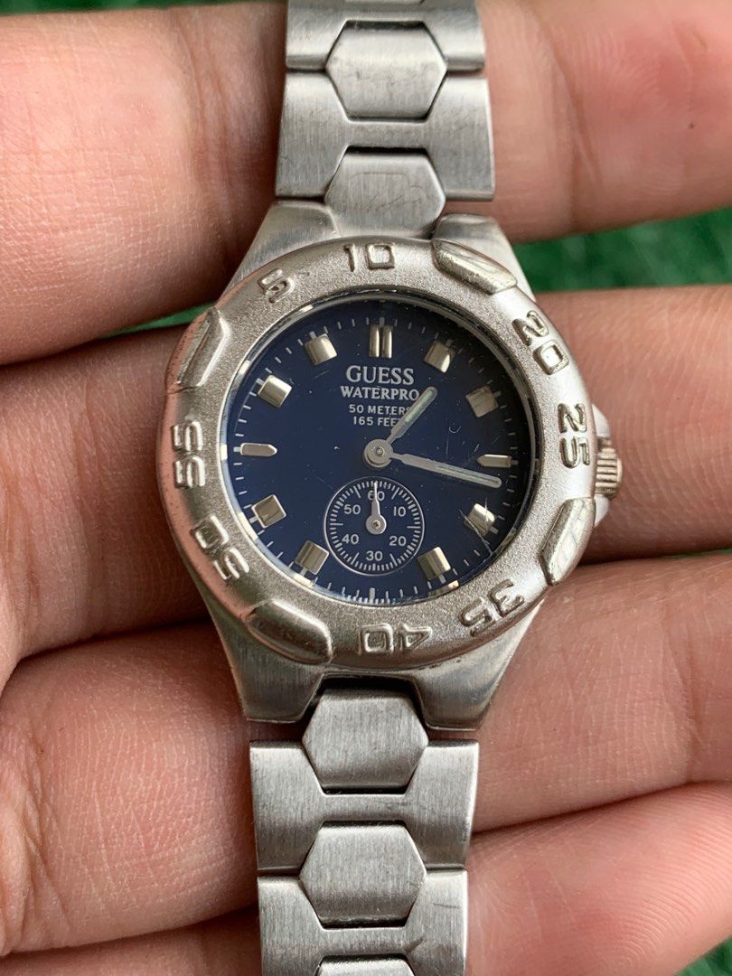 Vintage Guess Watch, Women's Fashion, Watches & Accessories, Watches on ...