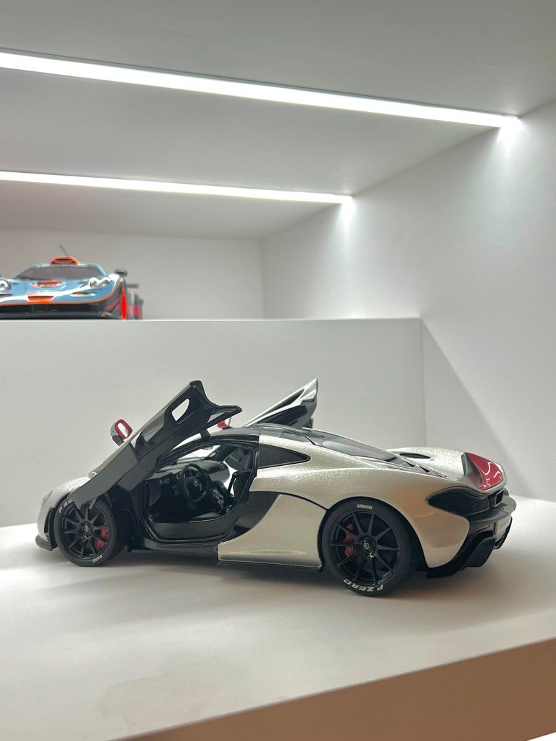 1/18 Autoart Signature McLaren P1 Ice Silver, Hobbies & Toys, Toys ...