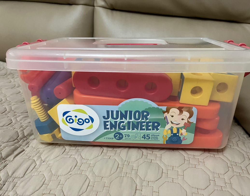 Building toys - Gigo brand, Hobbies & Toys, Toys & Games on Carousell
