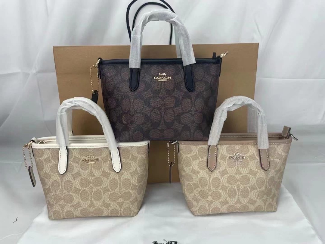 coach mini city tote, Women's Fashion, Bags & Wallets, Cross-body Bags ...