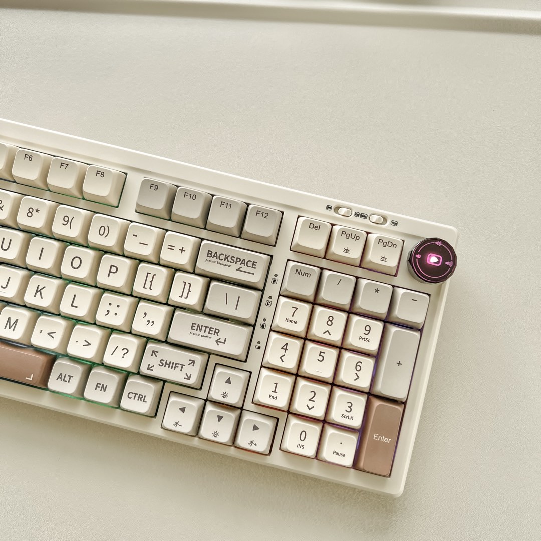 Epomaker RT100 creamy brown, Computers & Tech, Parts & Accessories ...