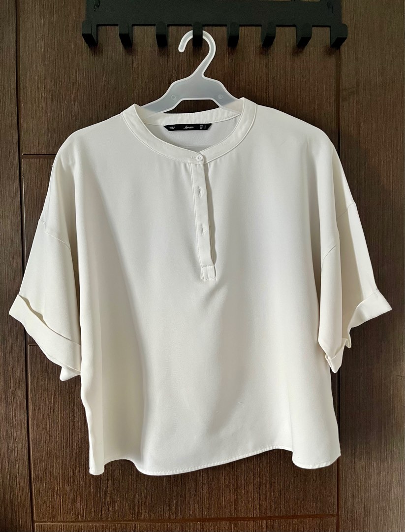 ForMe Box Top, Women's Fashion, Tops, Blouses on Carousell