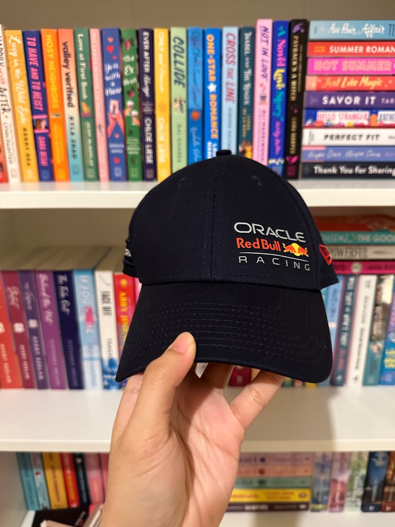 Formula 1 Oracle Red Bull Cap (Authentic), Men's Fashion, Watches ...