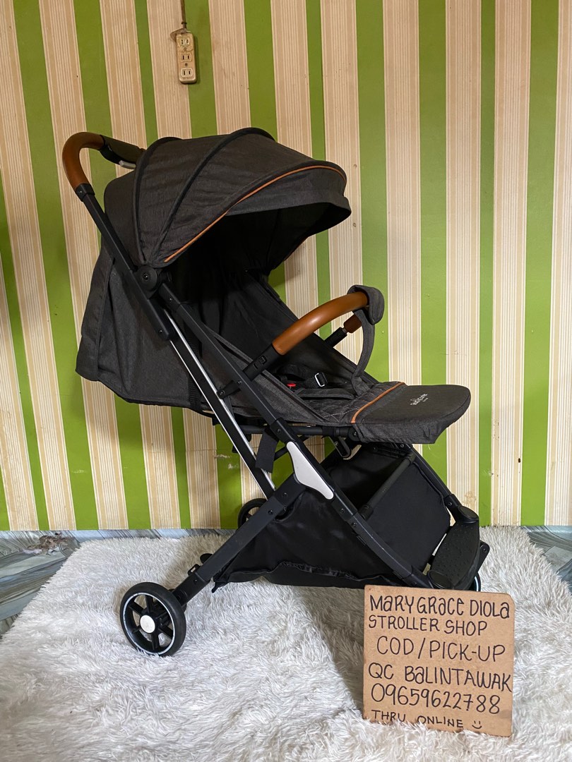Giant Carrier compact travel stroller cabin approved, Babies & Kids ...