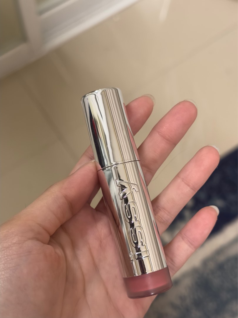 Issy Gelee Lip Tint in Bunny, Beauty & Personal Care, Face, Makeup on ...