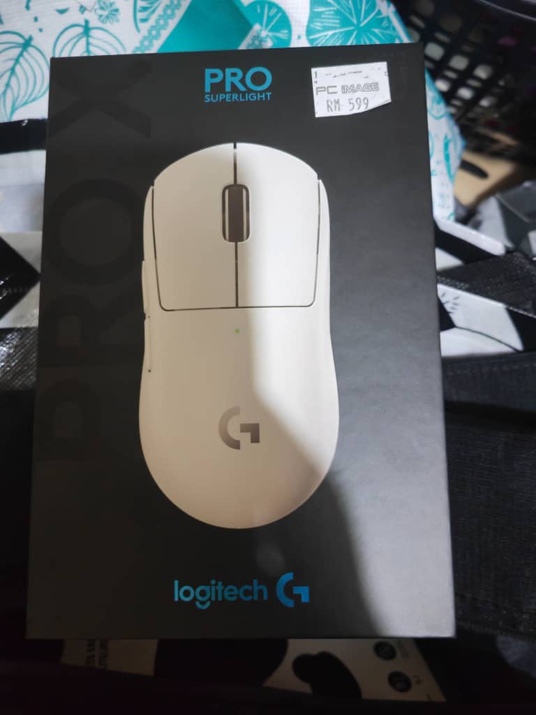 Logitech Gpro xsuperlight, Computers & Tech, Parts & Accessories, Mouse & Mousepads on Carousell