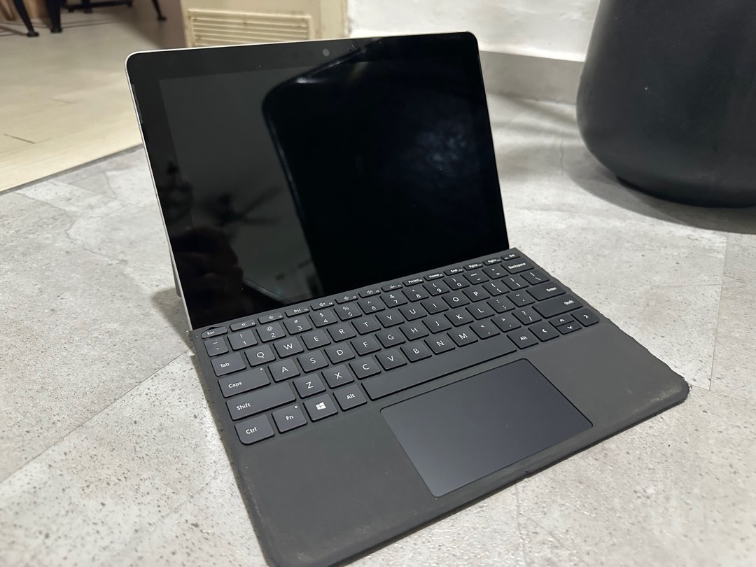 Microsoft Surface Go, Computers & Tech, Laptops & Notebooks on Carousell