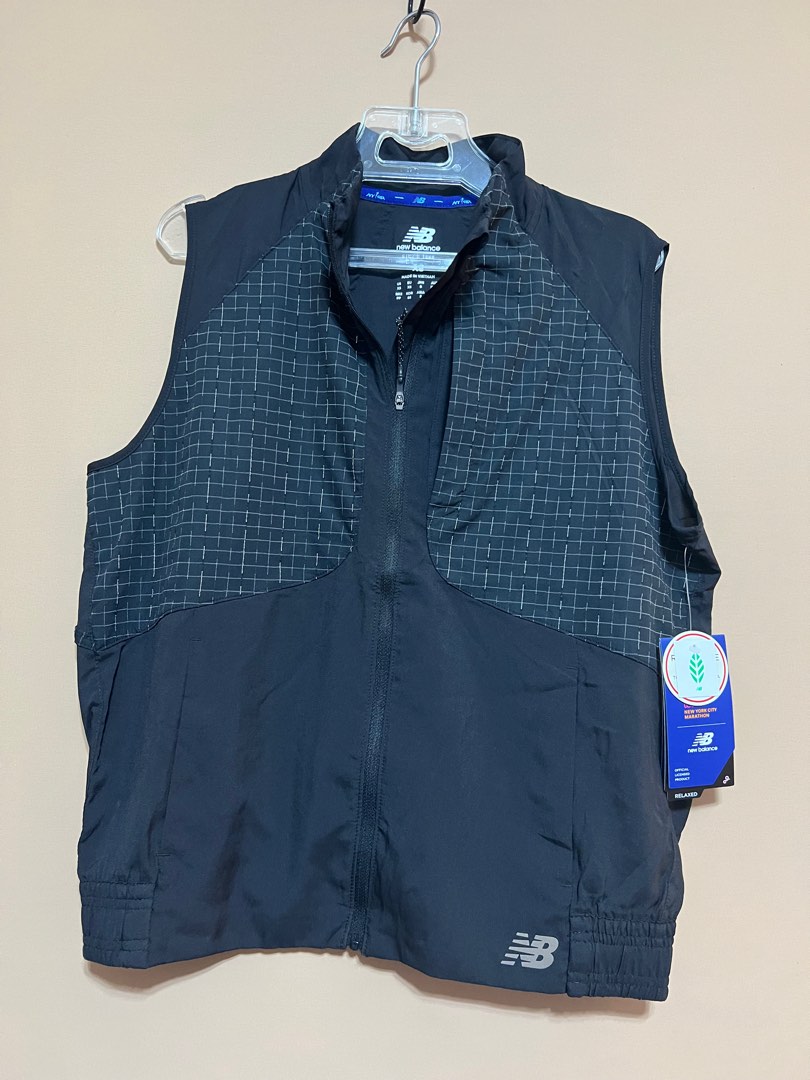 New Balance Impact Run Luminous Packable Vest Black, Men's Fashion ...