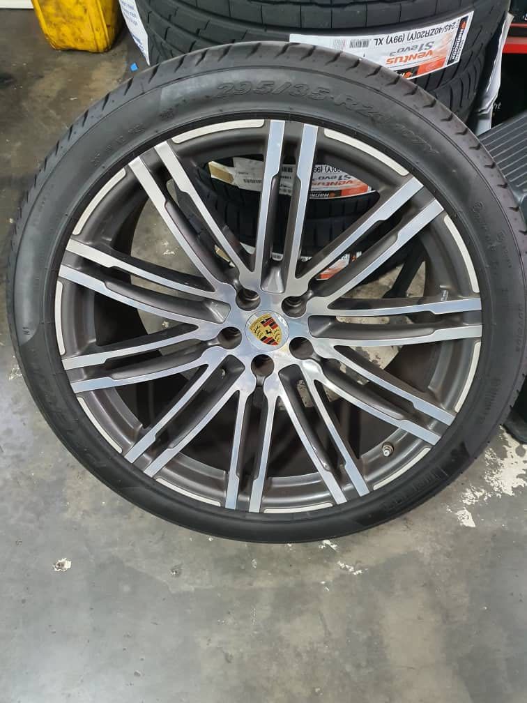 Porsche Macan GTS S 21 inch Turbo Wheels/Rims authentic original, Auto ...